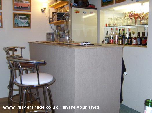 The Dub Pub, Pub/Entertainment, owned by Sheddie Phil | #shedoftheyear