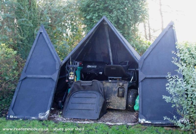 Pyramid, Unexpected/Unique, West Sussex owned by Sheddie George Coleman ...