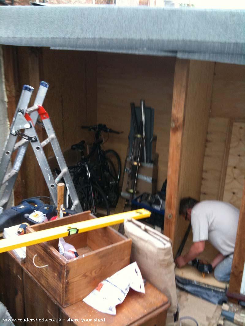 One Grand Designs Shed, Workshop/Studio, Liverpool owned by Sheddie ...