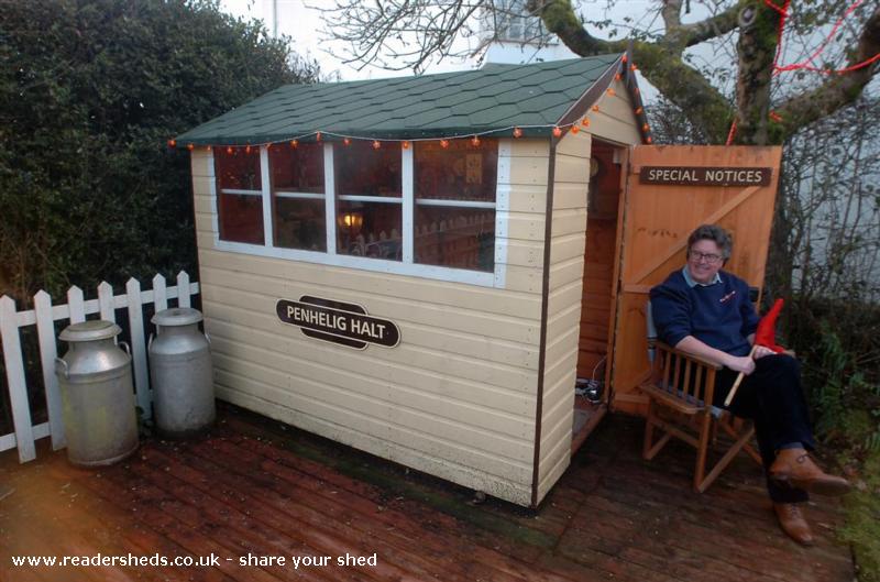 Signal box, Unexpected/Unique, Cardiff owned by Sheddie AHD | # ...
