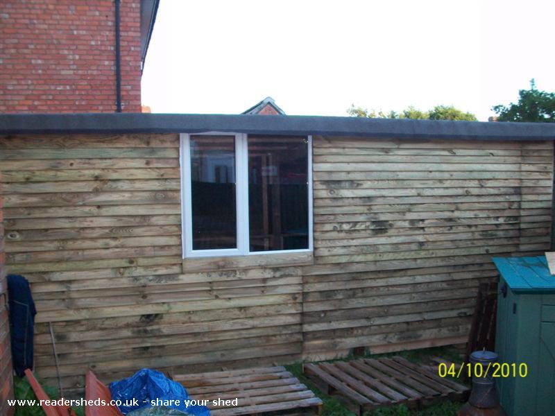 Bar HuCa, Pub/Entertainment, Derbyshire owned by Sheddie Hugh Gilbride ...