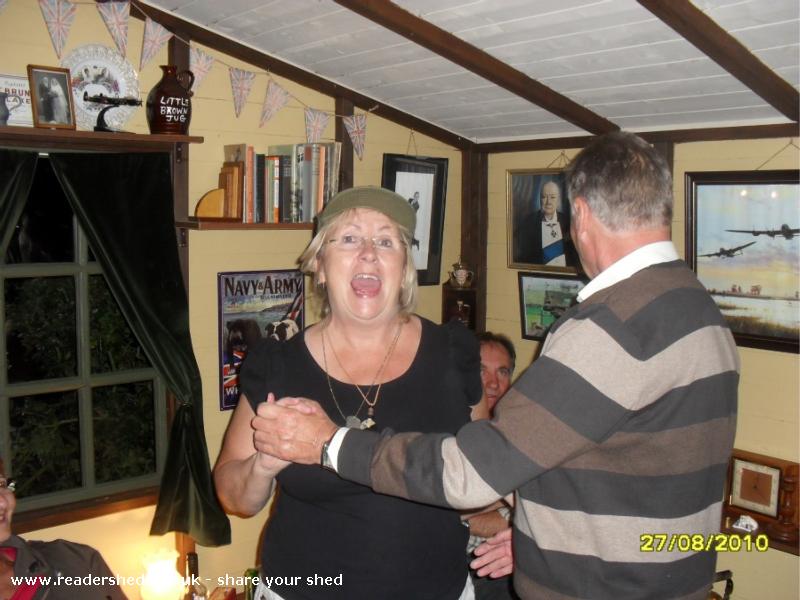 The Lancaster Arms, Pub/Entertainment, Buckinghamshire owned by Sheddie ...