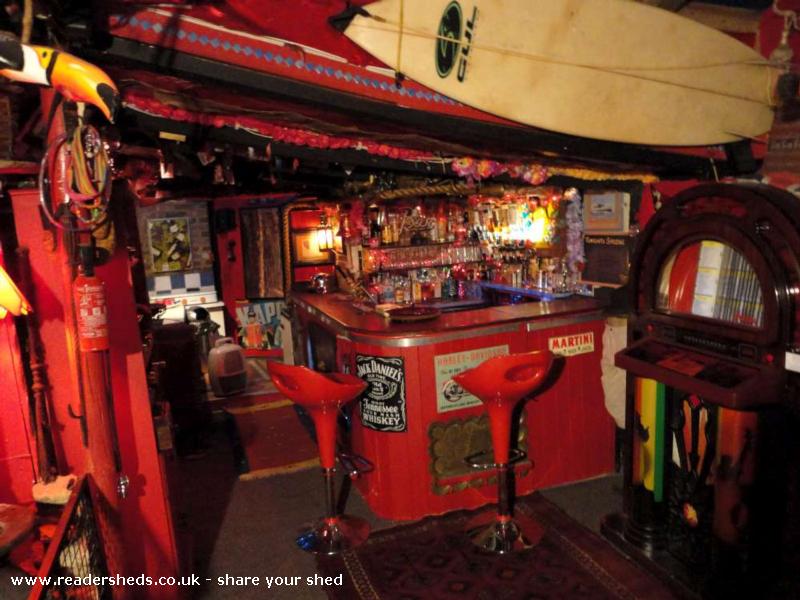 Simon's nightclub, Pub/Entertainment, Surrey owned by Sheddie Simon ...