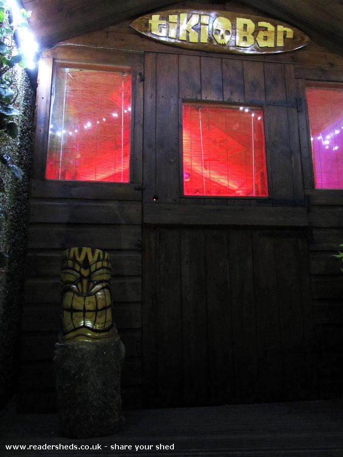 Lodge's Tiki Bar, Pub/Entertainment, West Yorkshire owned by Sheddie ...
