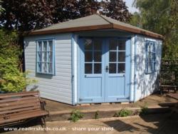 Shabby Chic Shack, Cabin/Summerhouse, Dorset owned by Sheddie Frankie ...