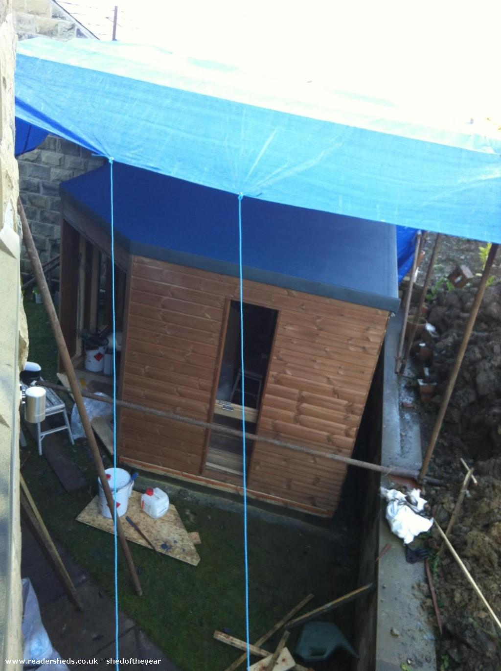 Winchester, Cabin/Summerhouse, West Yorkshire owned by Sheddie Nigel ...