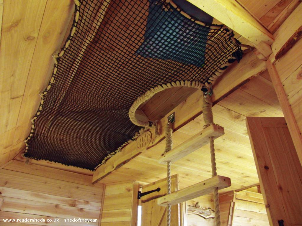Celyn Dawn, Cabin/Summerhouse, Monmouthshire owned by Sheddie Sharon ...