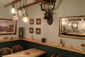 Gamekeepers lodge, Pub/Entertainment, Derbyshire owned by Sheddie Shaun ...