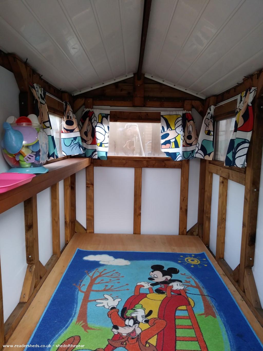 Baby caravan shed, Unexpected/Unique, Essex owned by Sheddie Mr Stuart ...