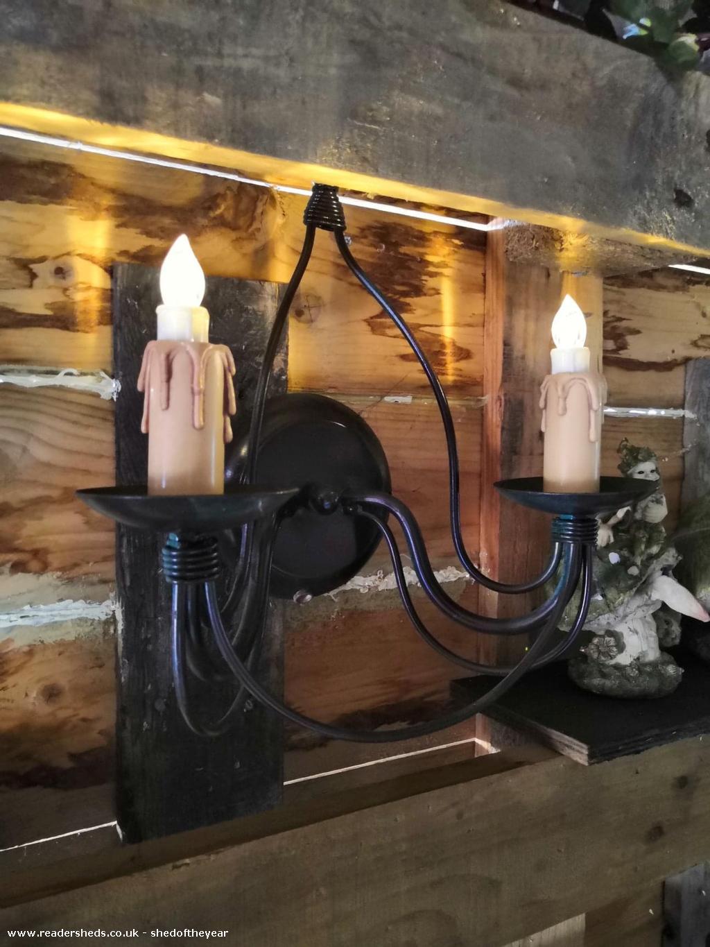 Budget Pallet Hobbit House, Budget, Kent owned by Sheddie Julie Twydell ...