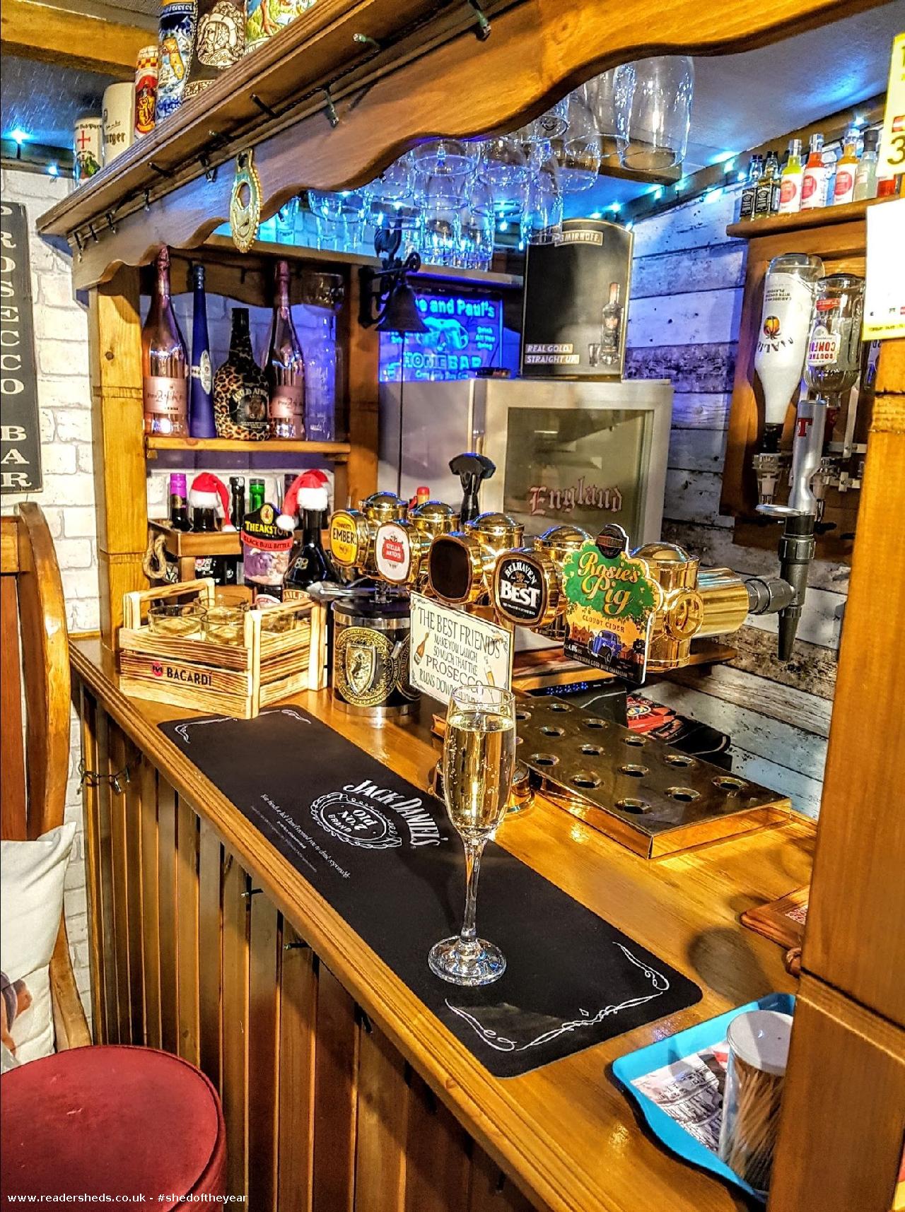 The Dog House Inn , Pub/Entertainment, Devon owned by Sheddie Jayne ...