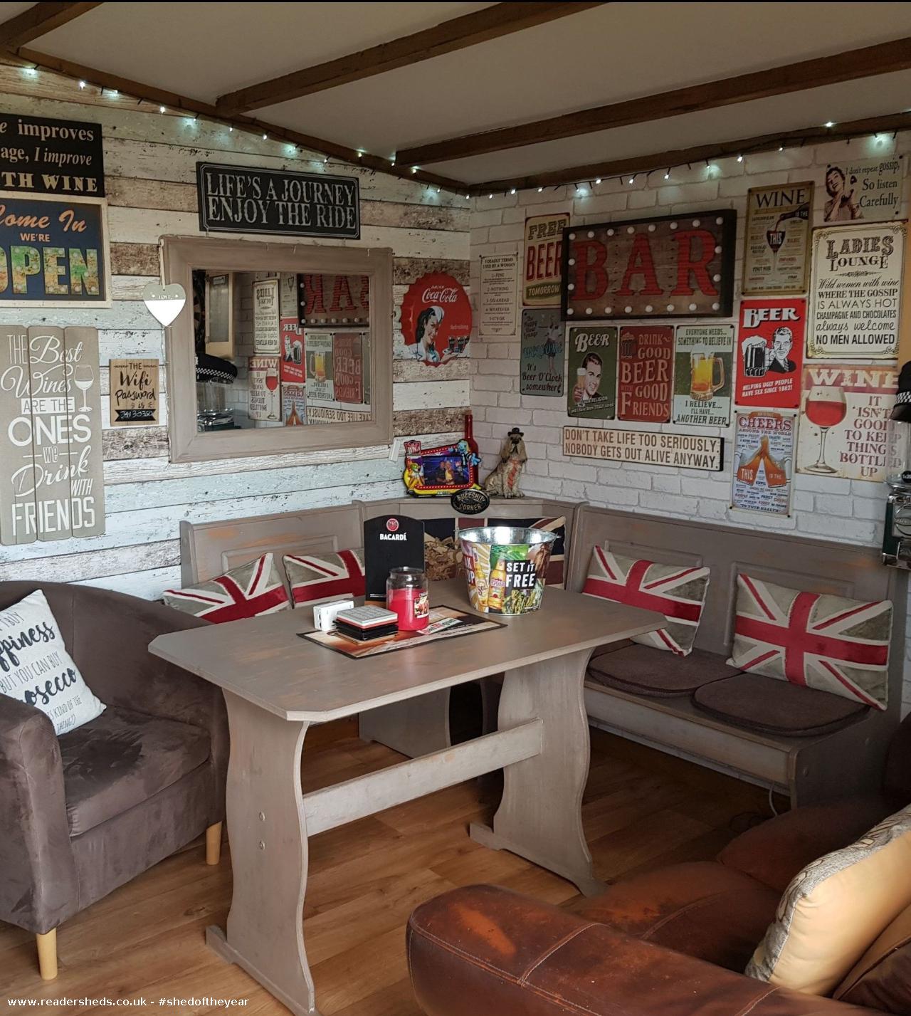 The Dog House Inn , Pub/Entertainment, Devon owned by Sheddie Jayne ...