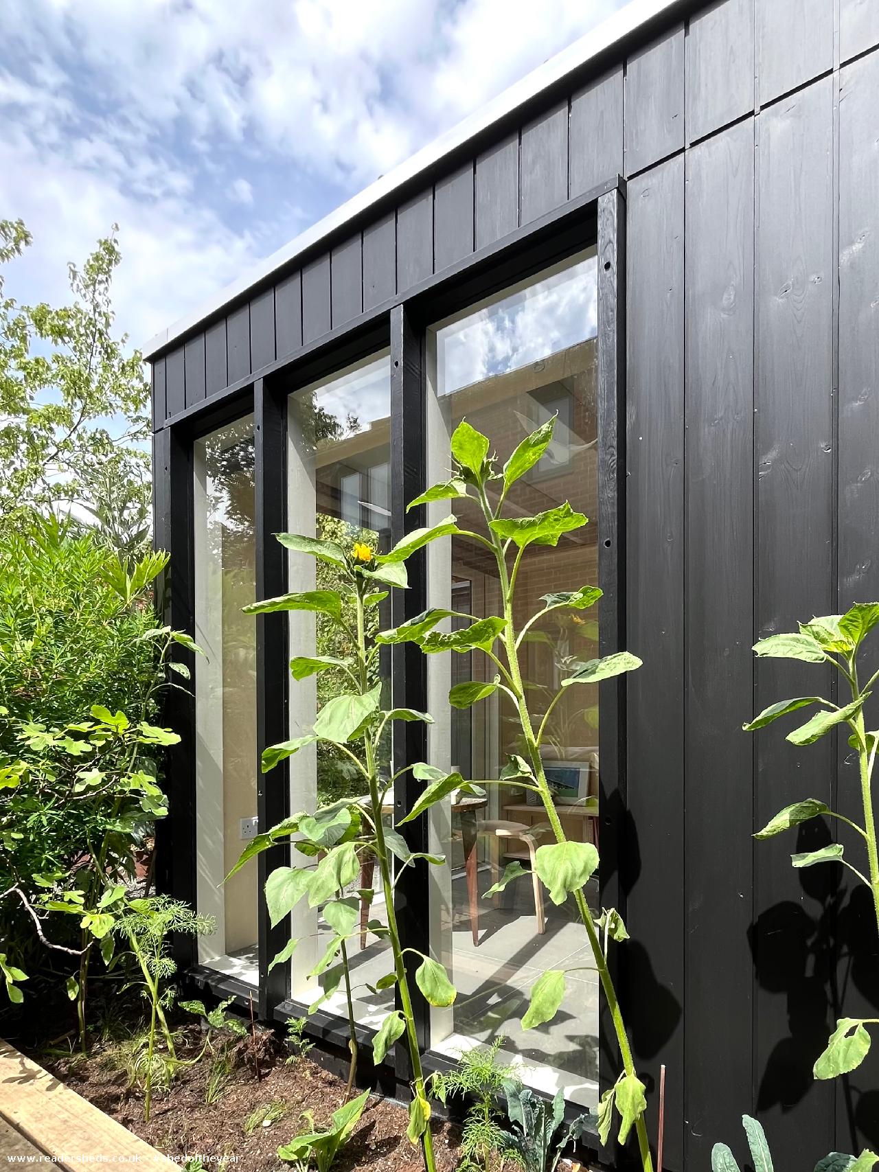 Pottery Shed, Workshop/Studio, Buckinghamshire owned by Sheddie Paul ...